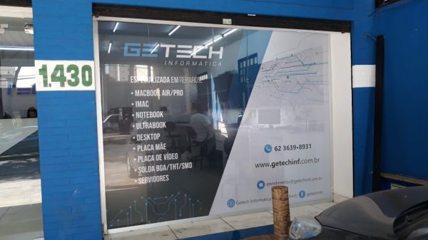 PLOTAGEM EM VITRINA E PORTAS - GRAFICA